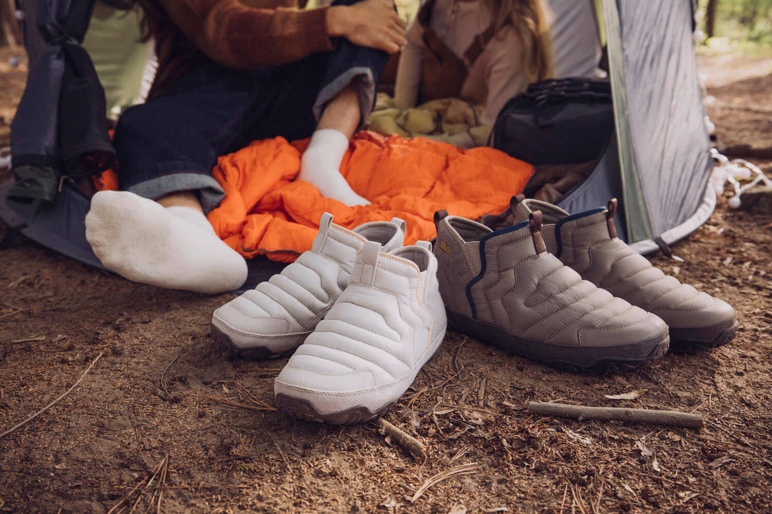 Tevaの人気シリーズ「REEMBER TERRAIN」がミッドカットタイプになって登場！ より機能的な一足が完成。 | ガールフイナム